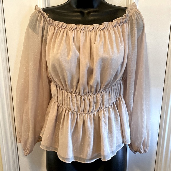 Dorose | Tops | Dorose Brand Champagne Colored Blouse Size S | Poshmark